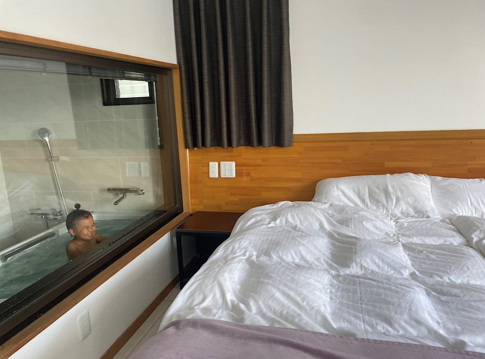 石垣島への誕生日旅行☆冬でも泳げる！〜絶景のプール付きヴィラ編〜 | HugMug