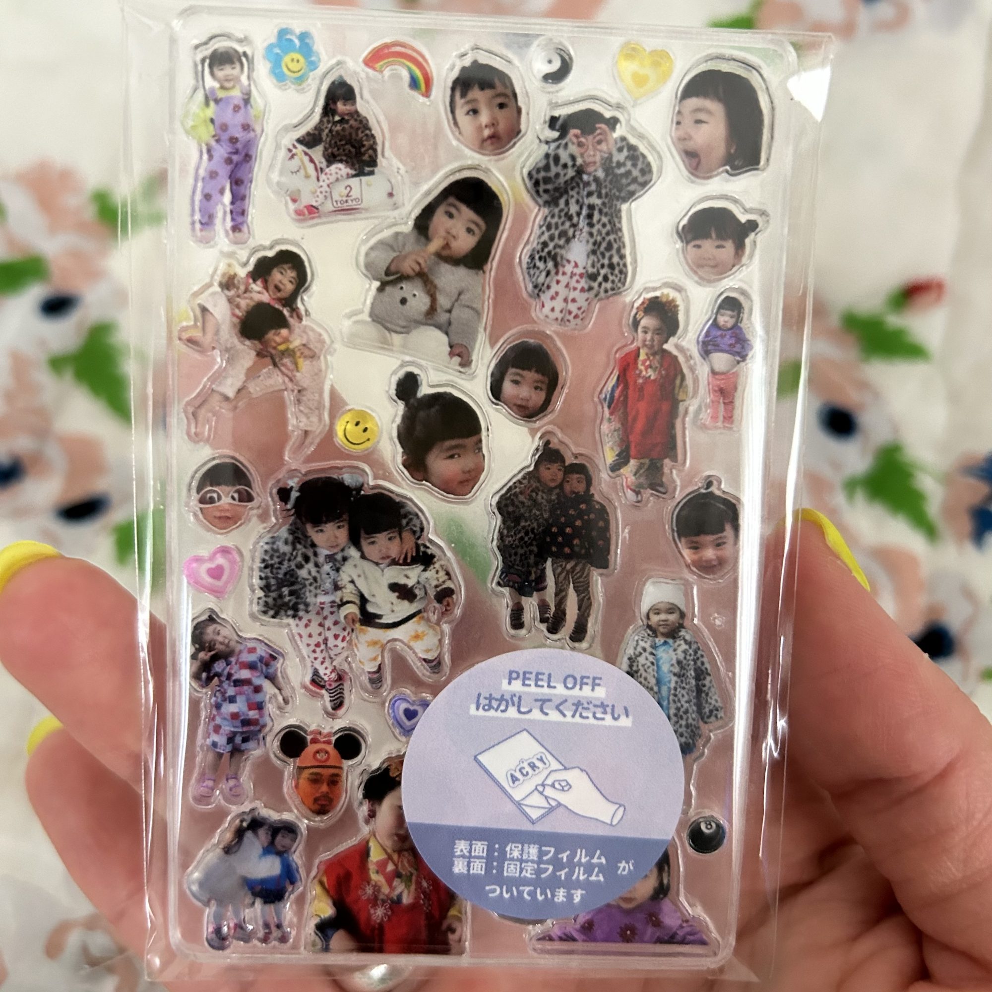 何を入れる？【SHEIN × ACRY】でつくるオリジナルのシャカシャカスマホケース！ | HugMug