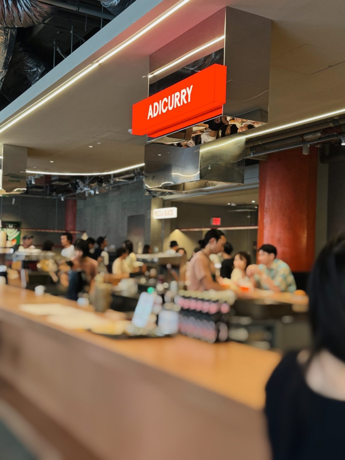 【子連れランチ】今話題の二子玉川のフードコート【P.】に行ってみた！座席やおすすめメニューをご紹介！ | HugMug